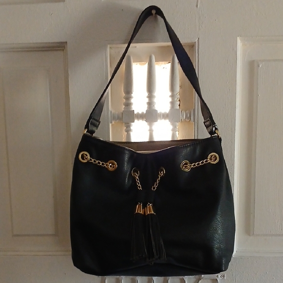Gianni Bini | Bags | Gianni Bini Black Hobo Bag With Gold Accents ...